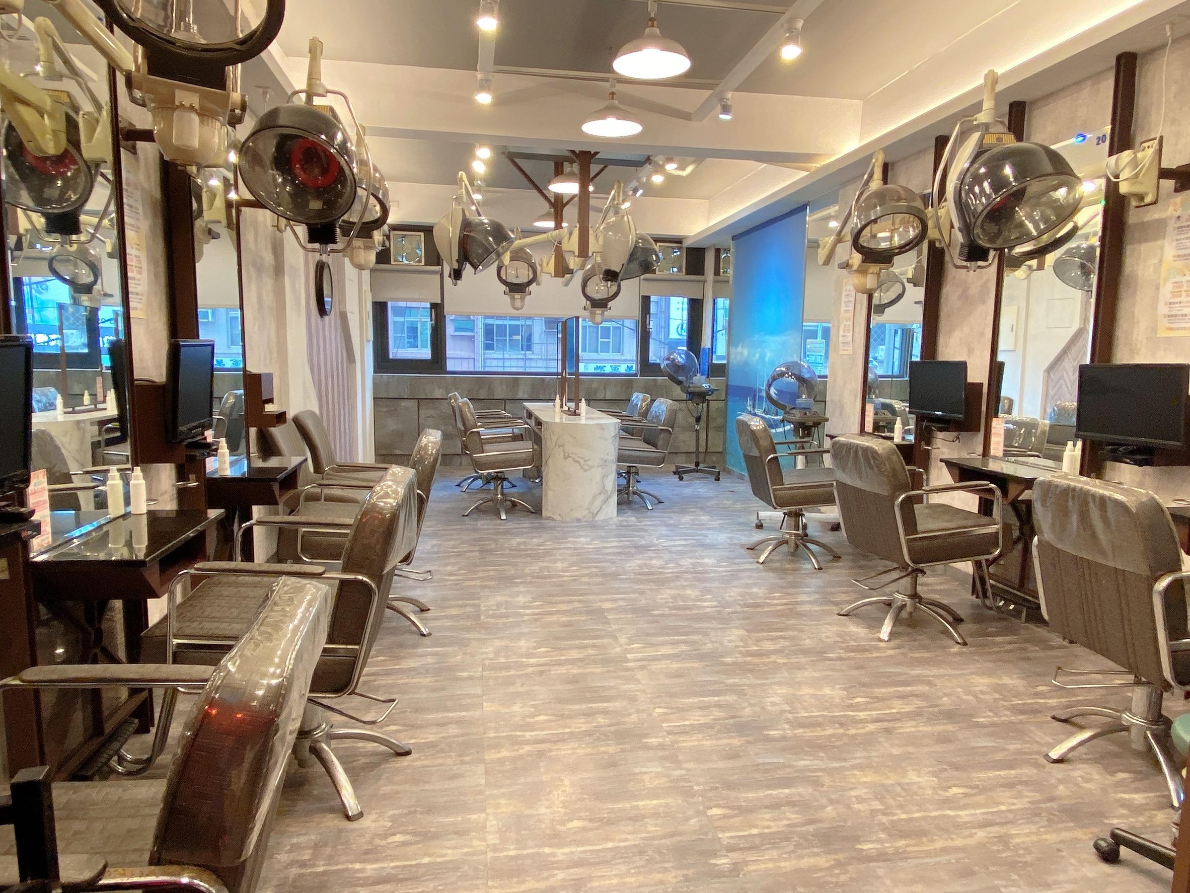 小林髮廊左營店 (ShowLin Beauty Salon - Zuoying)－高雄市左營區｜設計師推薦、美髮預約-ezPretty線上預約系統推薦